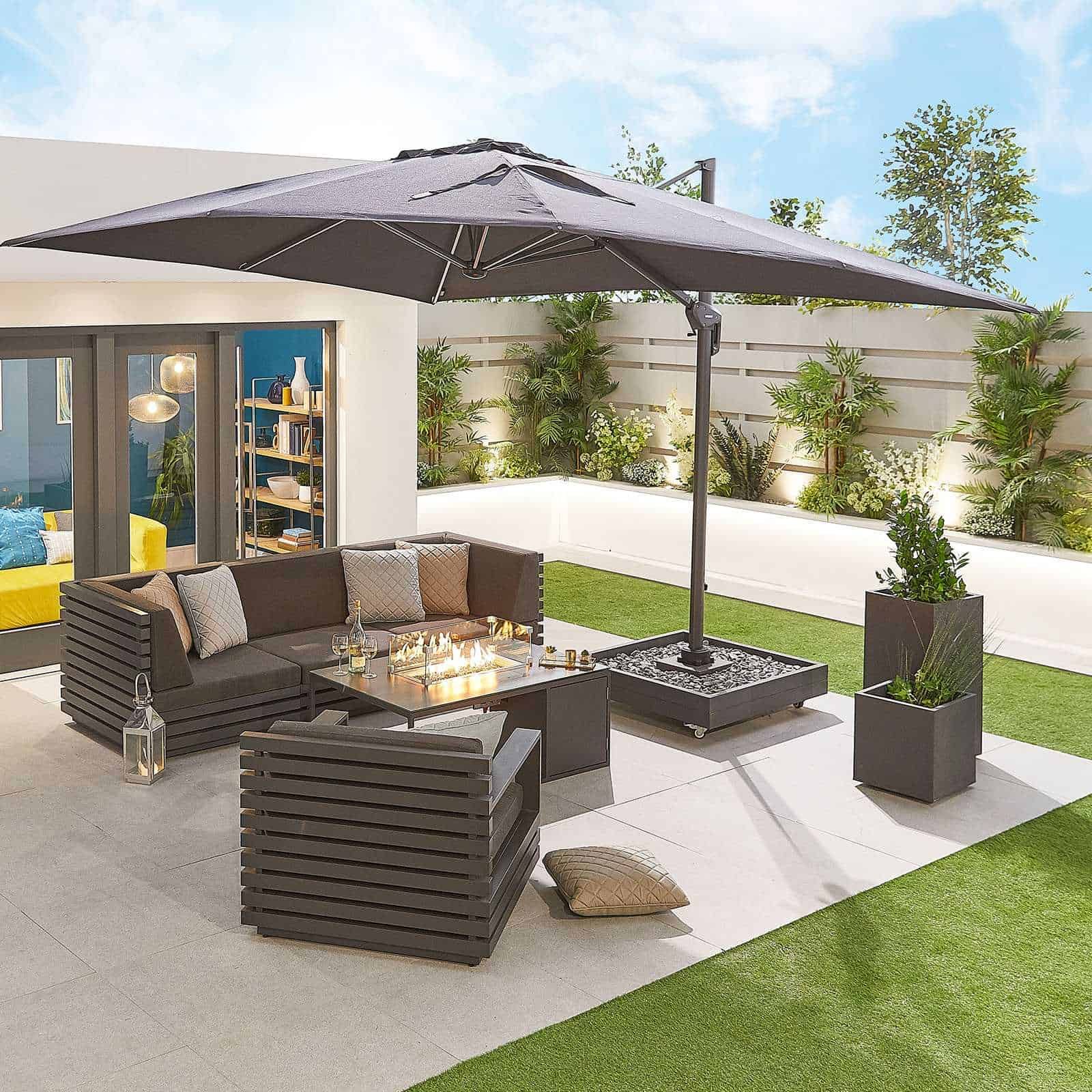 Galaxy LED Cantilever Parasol - 4m x 3m Rectangular | Empire Home and ...